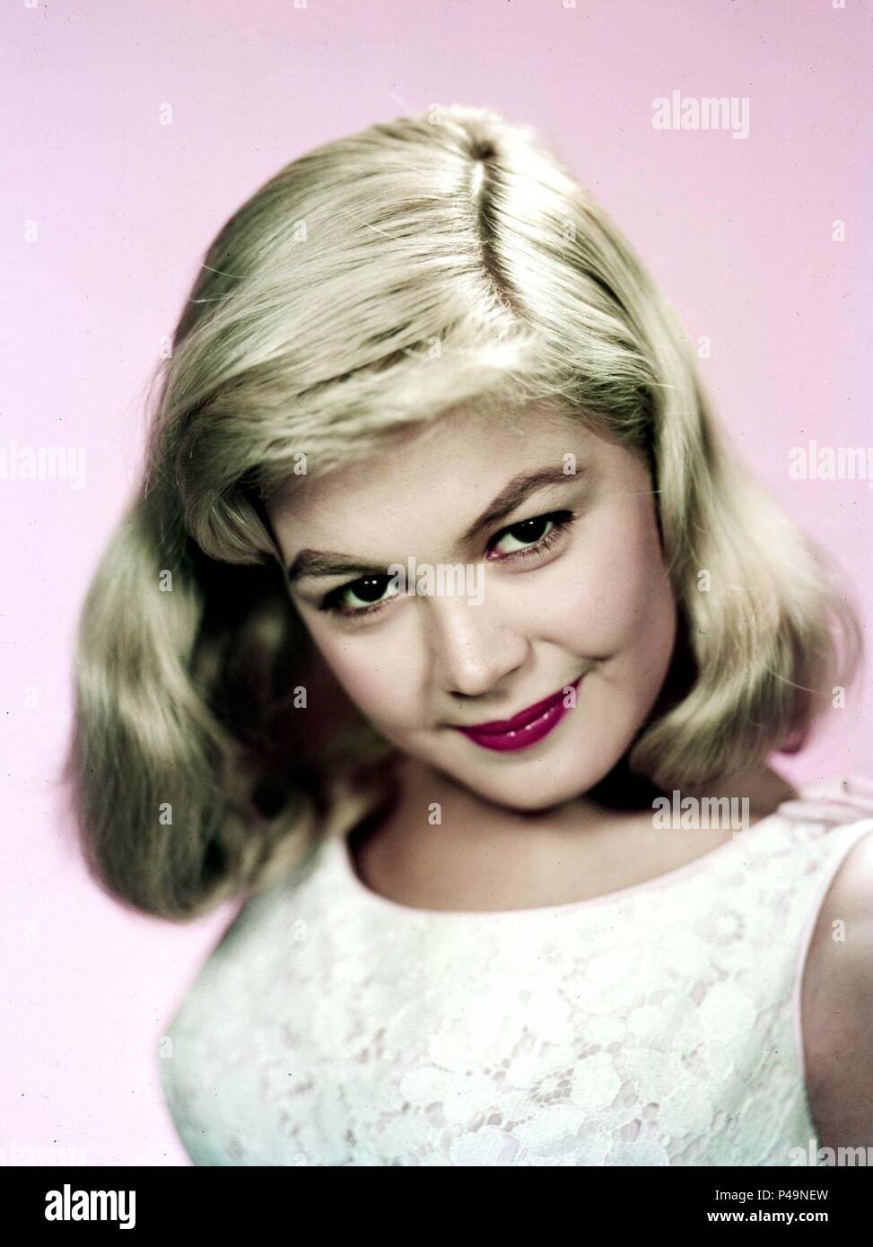 Sandra dee hi-res stock photography and images - Alamy