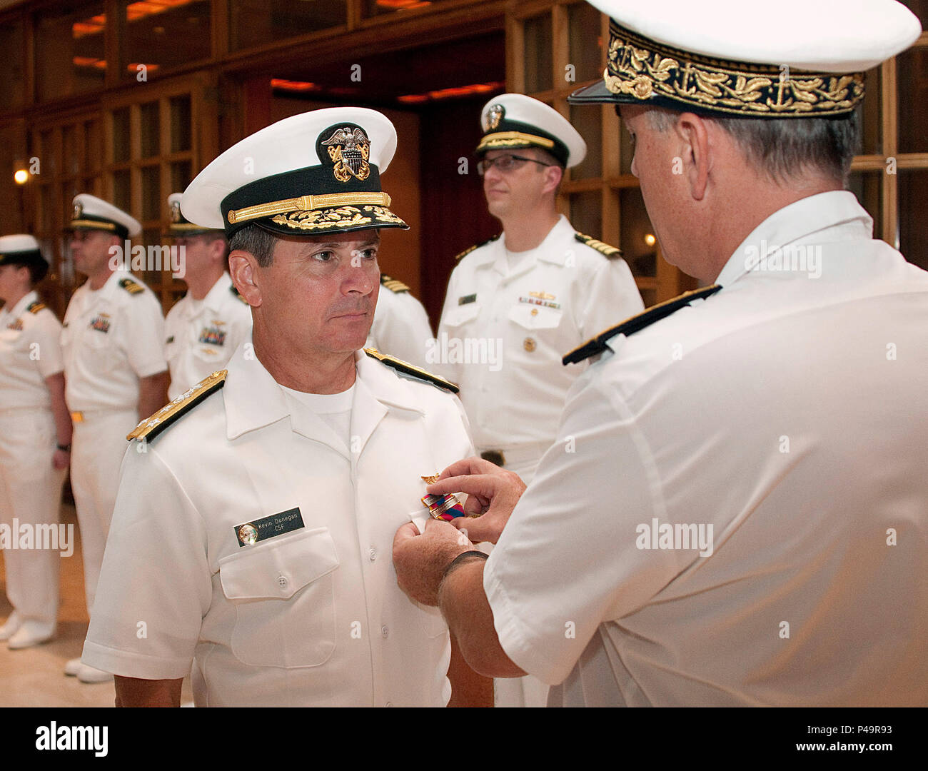 160626-N-YB753-035 MANAMA, Bahrain (June 26, 2016) Vice Adm. Kevin ...