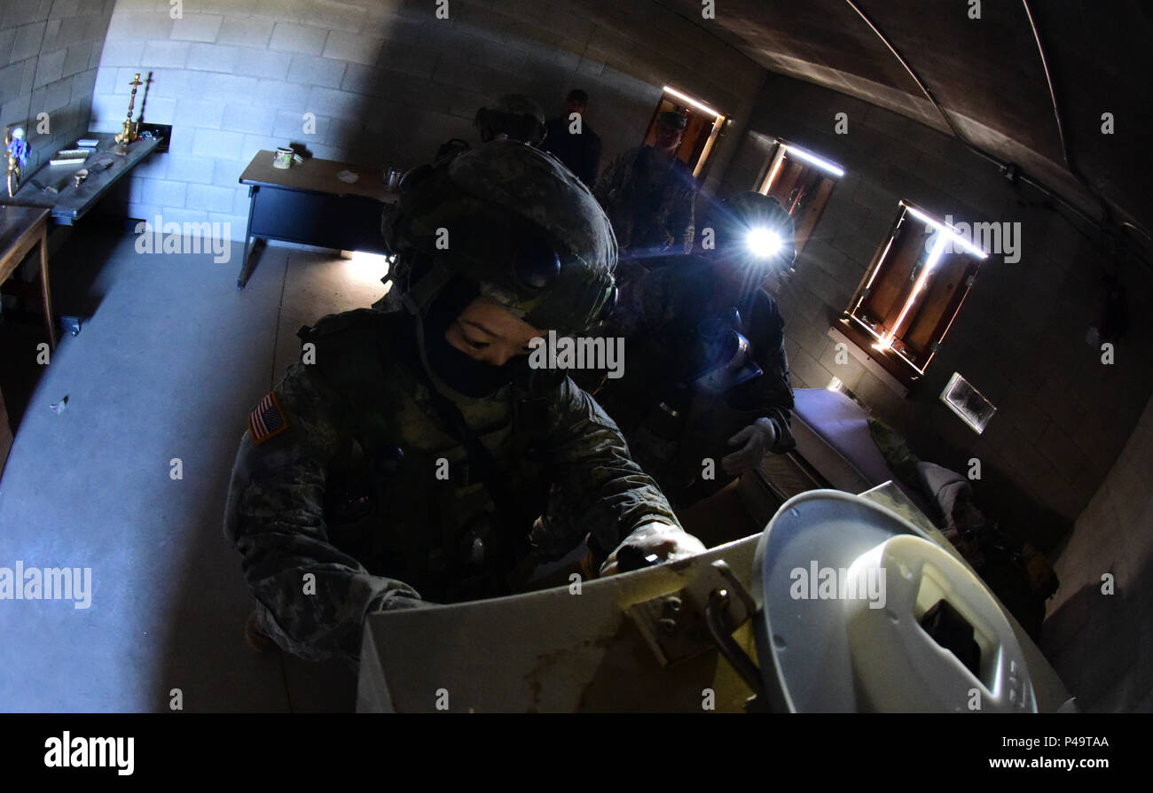 299 Beb High Resolution Stock Photography and Images - Alamy