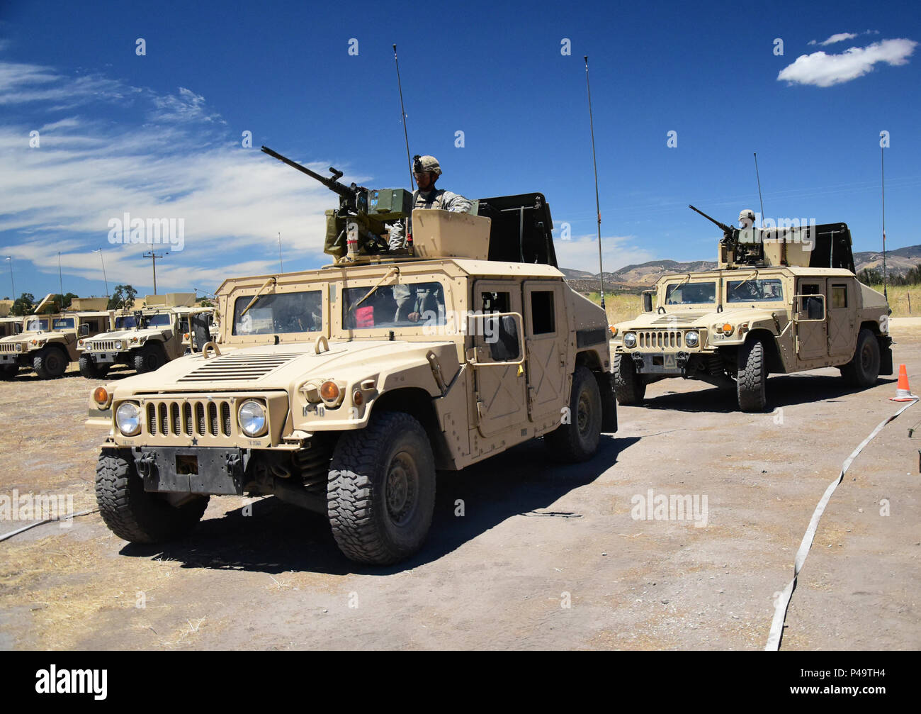 Soldiers of 299th Cavalry Regiment, Hawaii Army National Guard stage ...