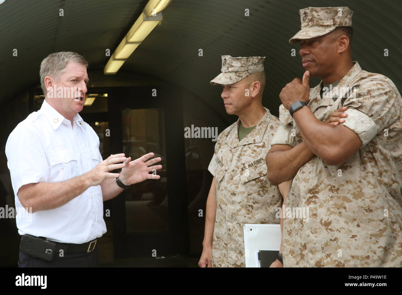 RANDALL’s ISLAND, N.Y. - James E. Leonard (left), chief of Fire ...