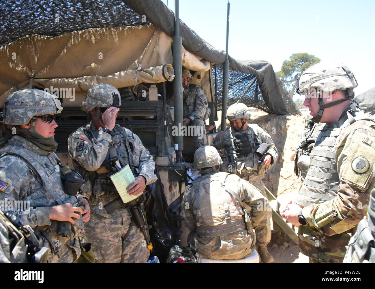 Hawaii Army National Guard 29th Infantry Brigade Combat Team Soldiers ...