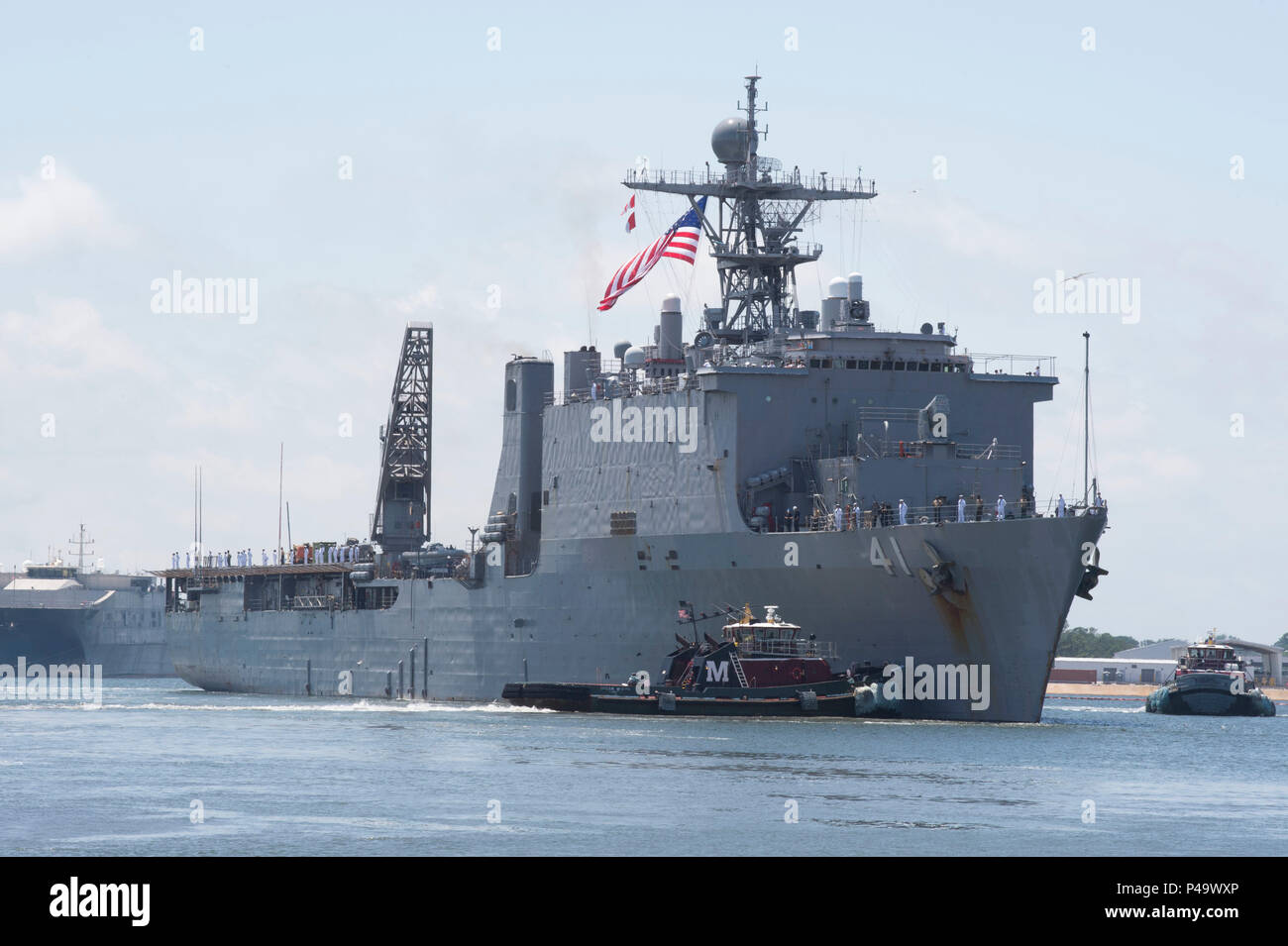 160625-N-JO245-046 VIRGINIA BEACH, Va. (June 25, 2016) The dock landing ...