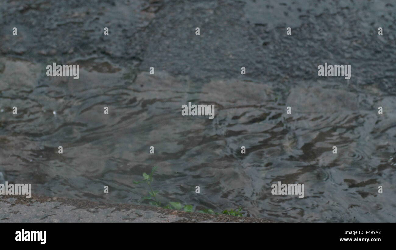 Large hailstones road hi-res stock photography and images - Alamy