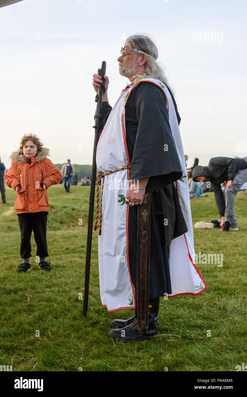 Stonehenge, Amesbury, UK, 21st June 2018, Arthur Uther Pendragon neo ...