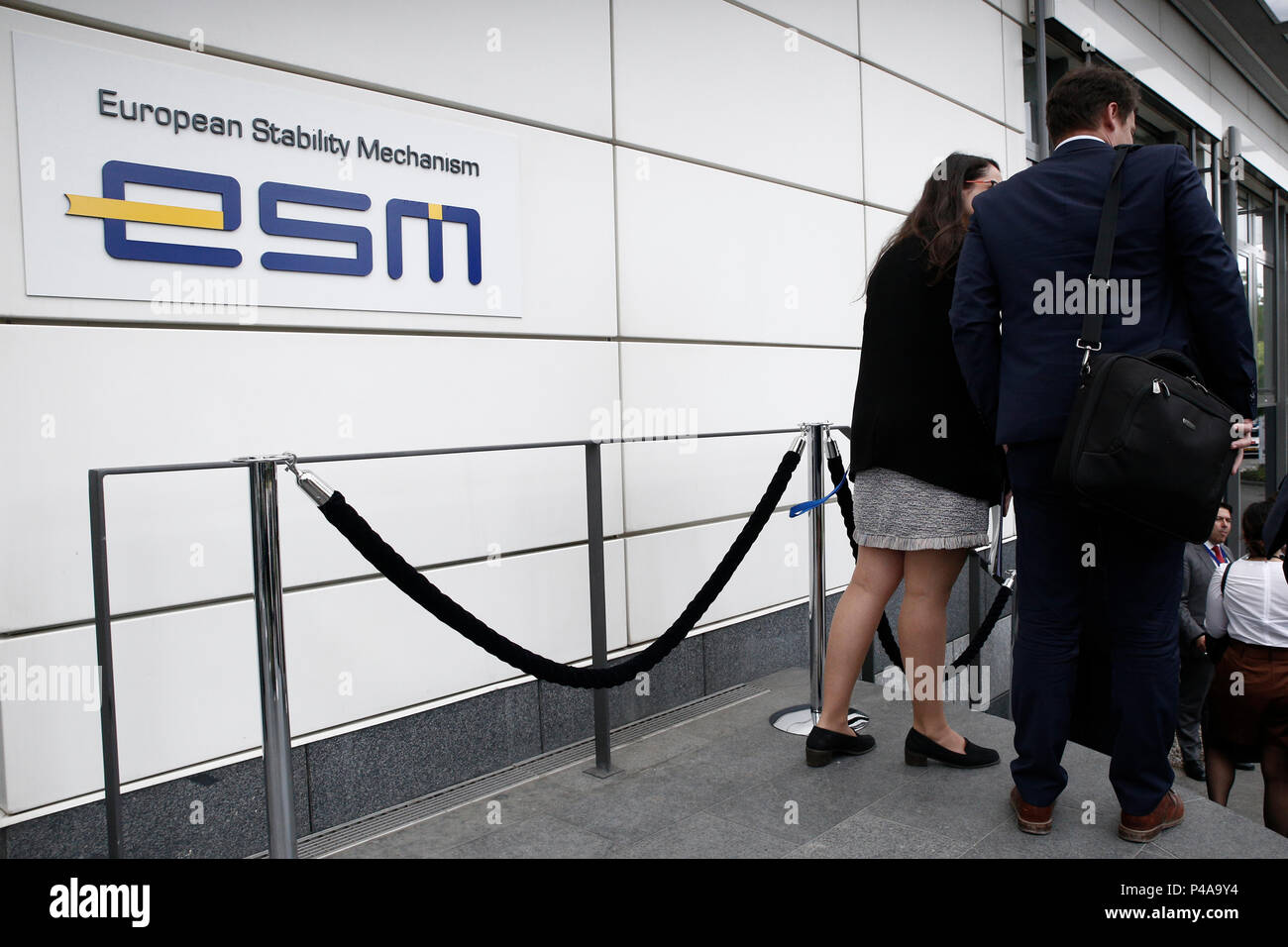 Esm logo hi-res stock photography and images - Alamy