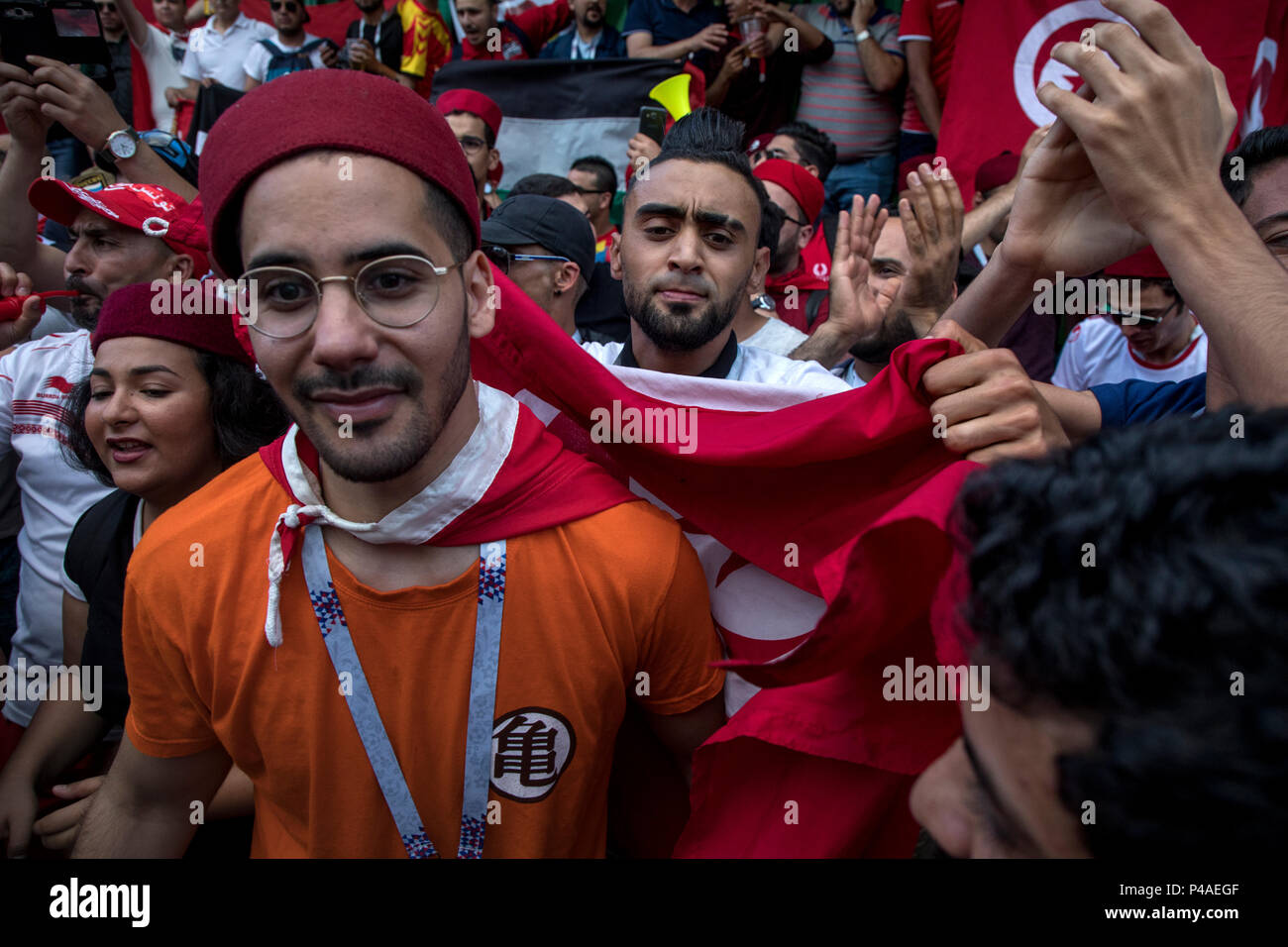Moscow, Russia. 21st June, 2018. Tunisian football fans sing and cheer ...