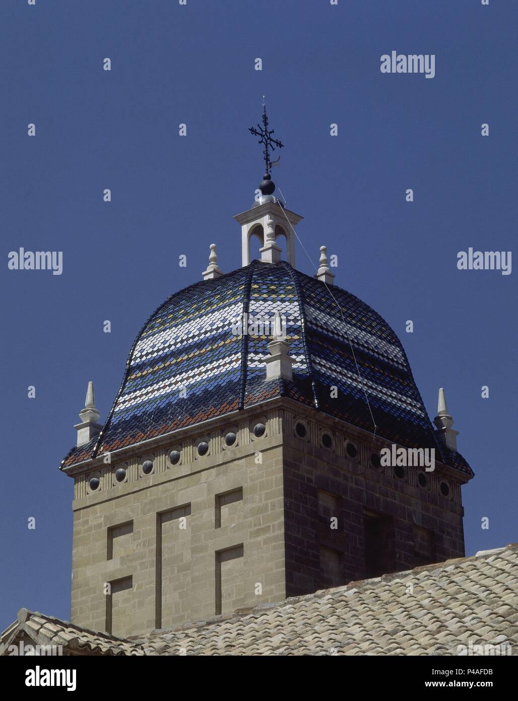 Tejas de ceramica hi-res stock photography and images - Alamy