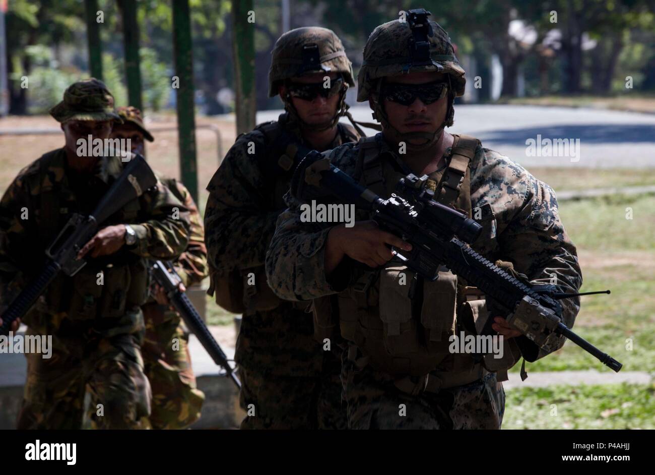U.S. Marines with Task Force Koa Moana, and the Papua New Guinea ...