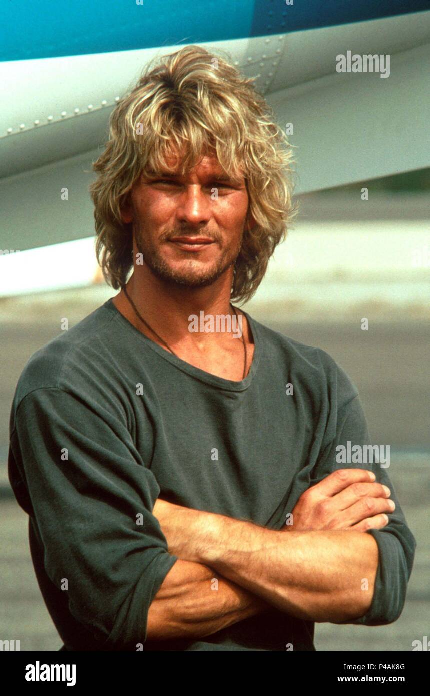 Point break 1991 kathryn bigelow hi-res stock photography and images ...