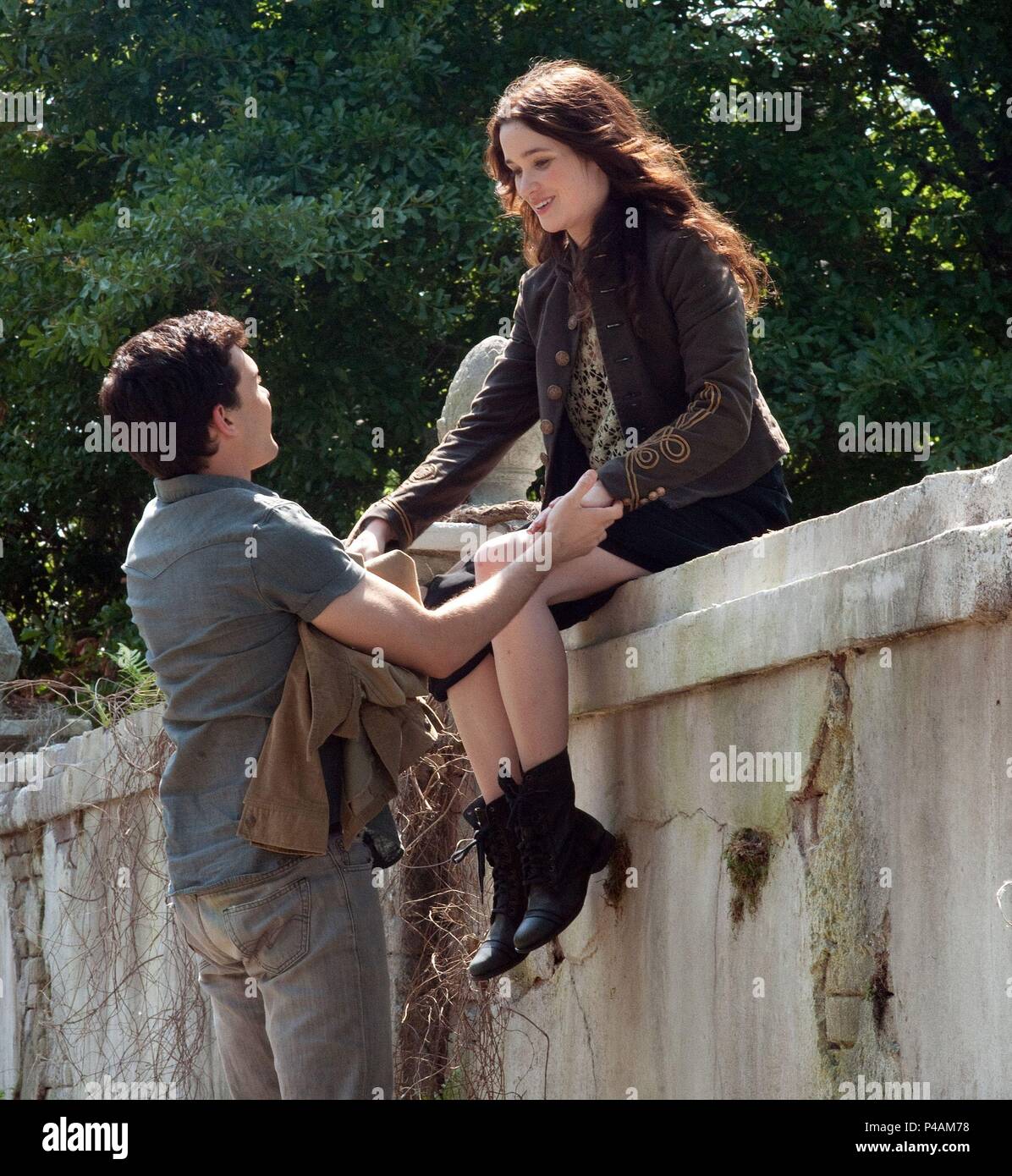 Original Film Title: BEAUTIFUL CREATURES. English Title: BEAUTIFUL ...