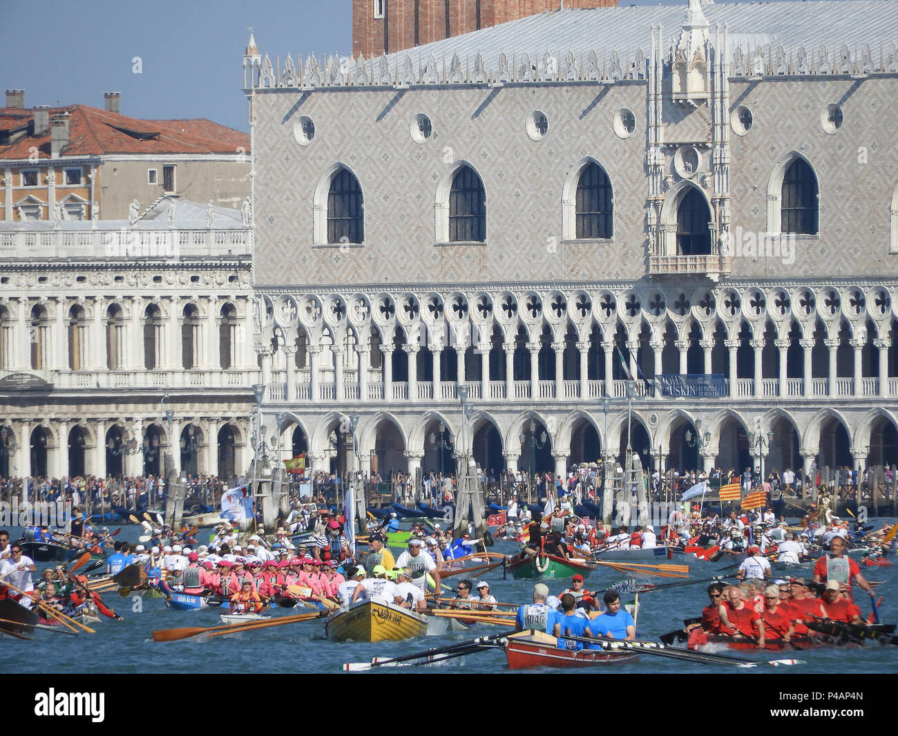 44th Vogalonga Venice High Resolution Stock Photography and Images - Alamy