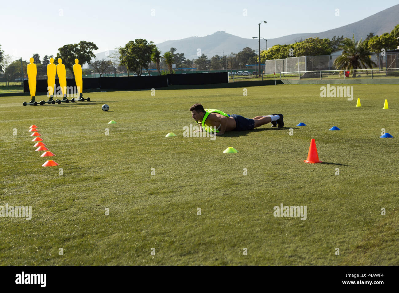 Push sportsman hi-res stock photography and images - Alamy