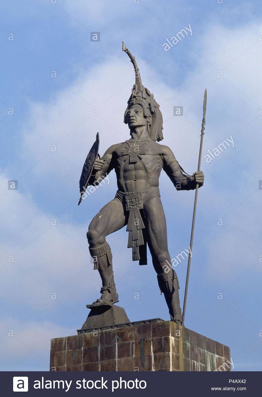 Aztec Warrior Sculpture Stock Photos & Aztec Warrior Sculpture Stock ...