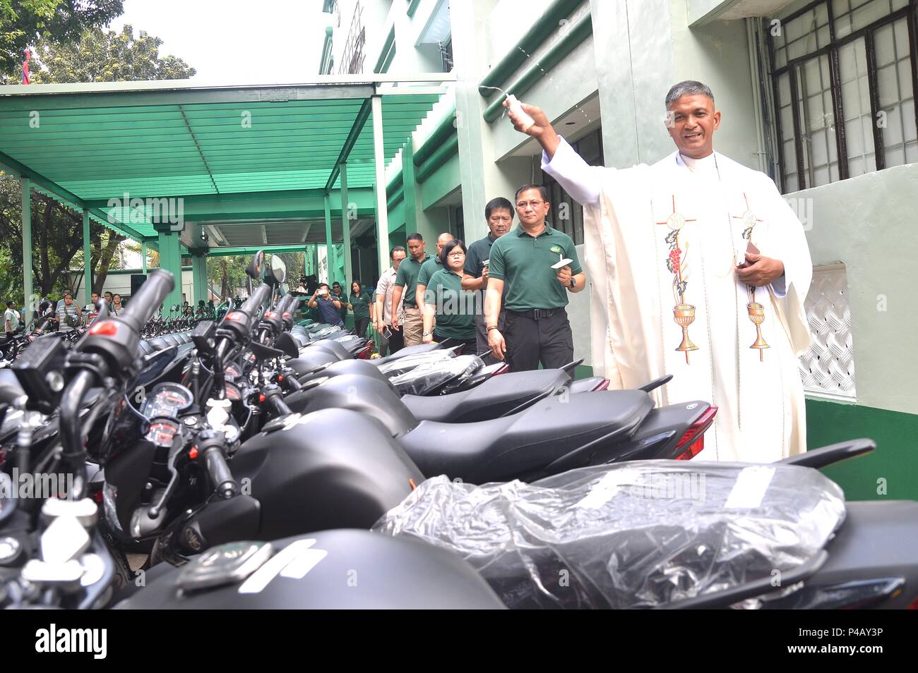 Body cams hi-res stock photography and images - Alamy