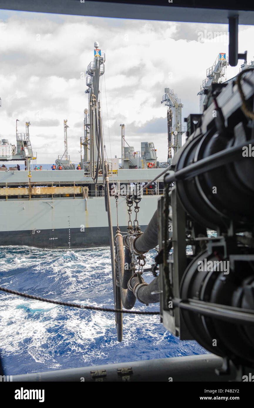 Hmcs yukon hi-res stock photography and images - Alamy