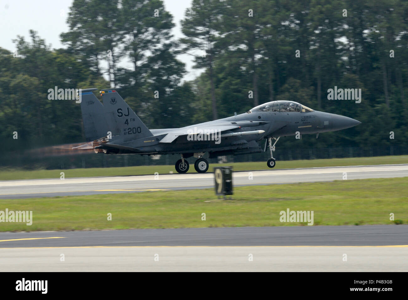 Col mark slocum 4th fighter hi-res stock photography and images - Alamy