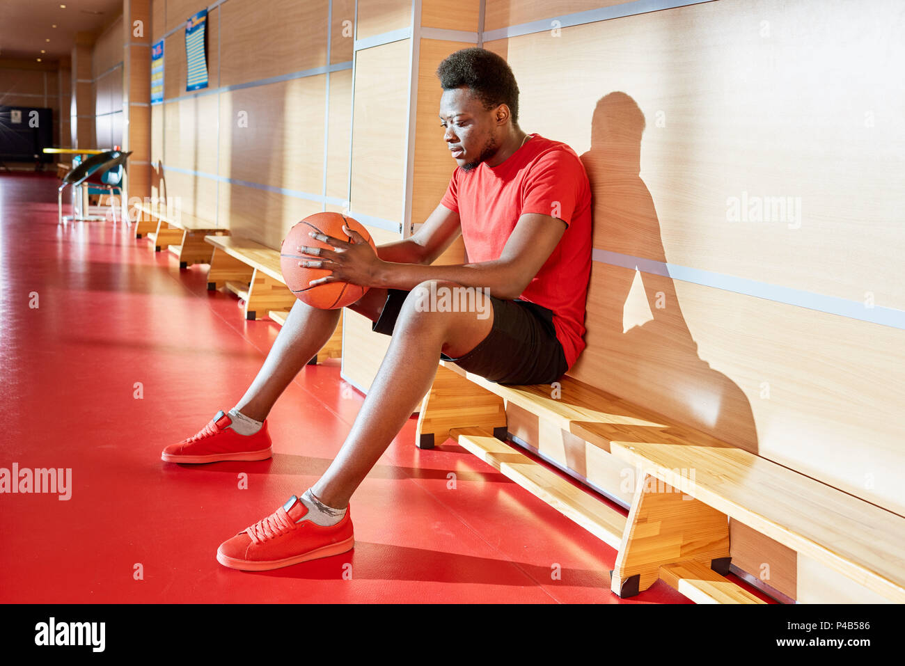 Ball bench hi-res stock photography and images - Alamy