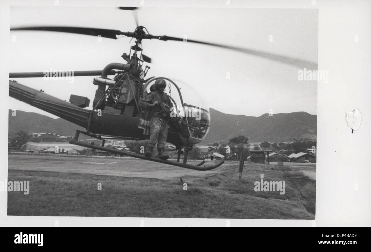 11th Marines OH-23 light observation helicopter Stock Photo - Alamy