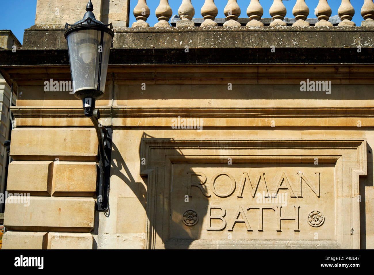 Bath stone hi-res stock photography and images - Alamy