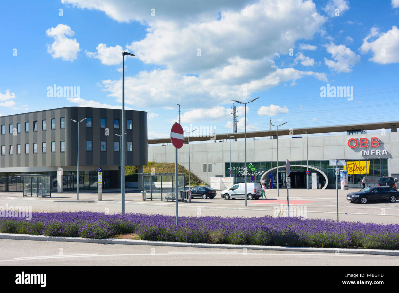 Railway station tullnerfeld hi-res stock photography and images - Alamy