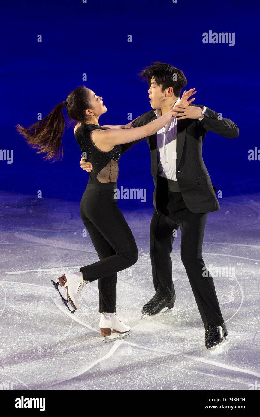 Maia Shibutani/Alex Shibutani (USA) performing at the Figure Skating ...
