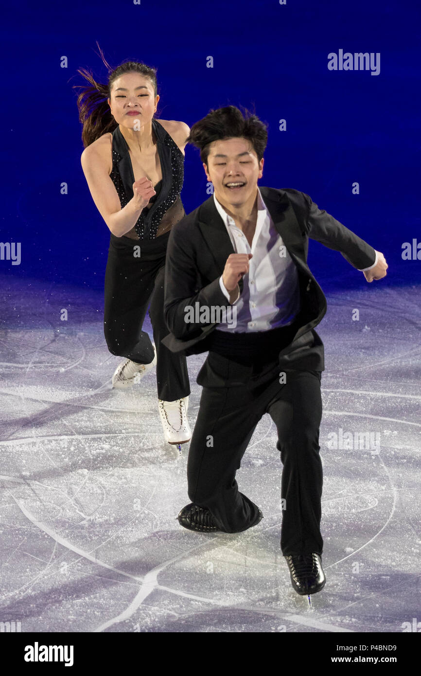 Maia Shibutani/Alex Shibutani (USA) performing at the Figure Skating ...
