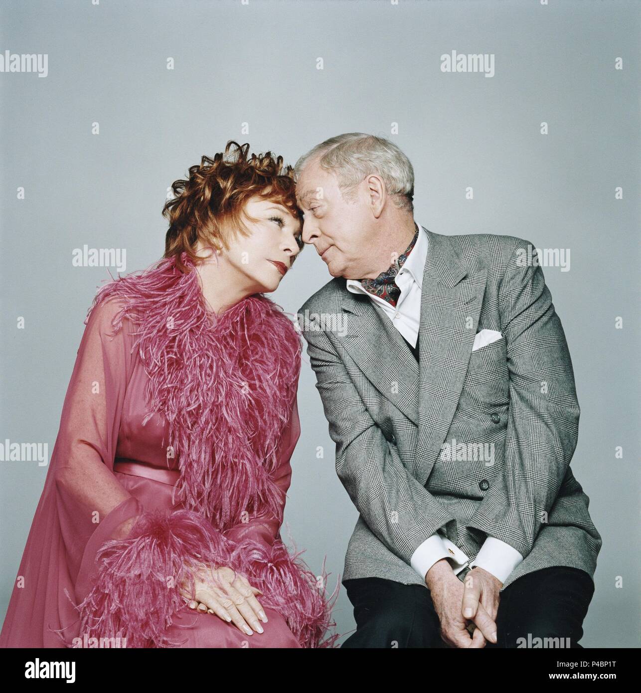 Shirley maclaine bewitched 2005 hi-res stock photography and images - Alamy