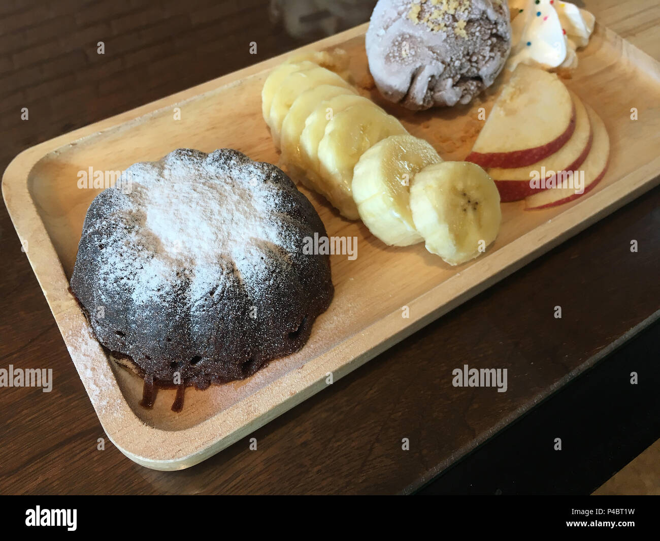 Chocolate lava whipped cream hi-res stock photography and images - Alamy