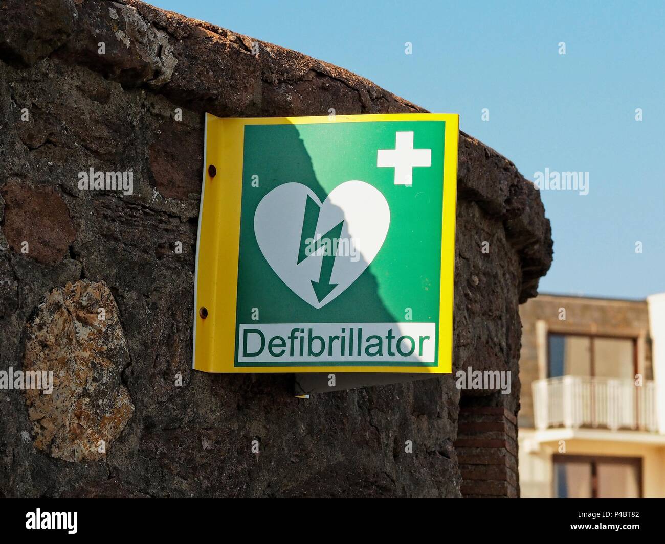 Heart defibrillator station hi-res stock photography and images - Alamy