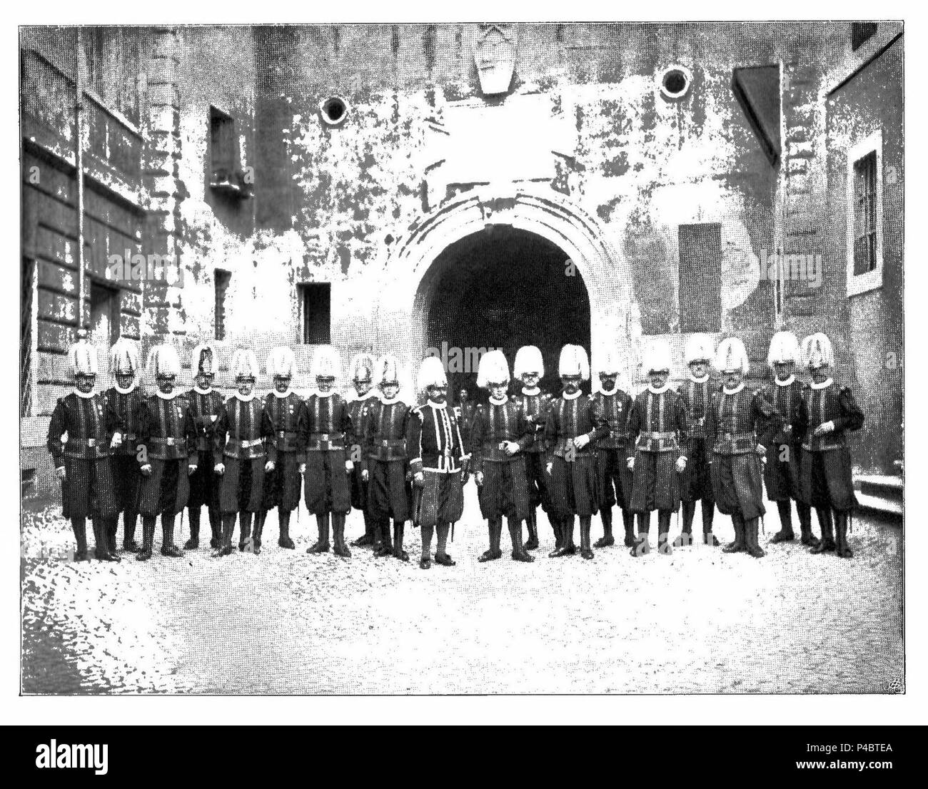 142c Swiss guard team Stock Photo - Alamy