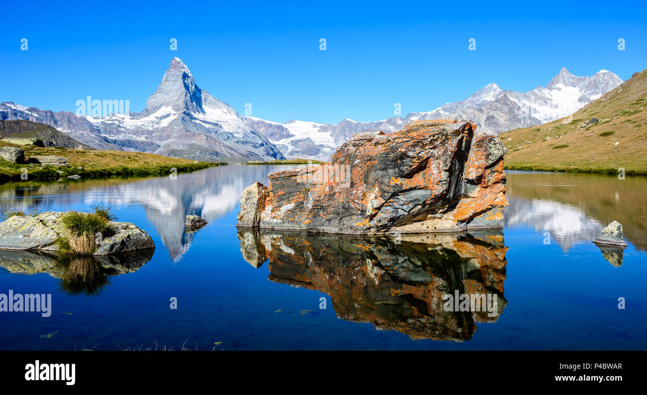 Stellisee - beautiful lake with reflection of Matterhorn - Zermatt ...