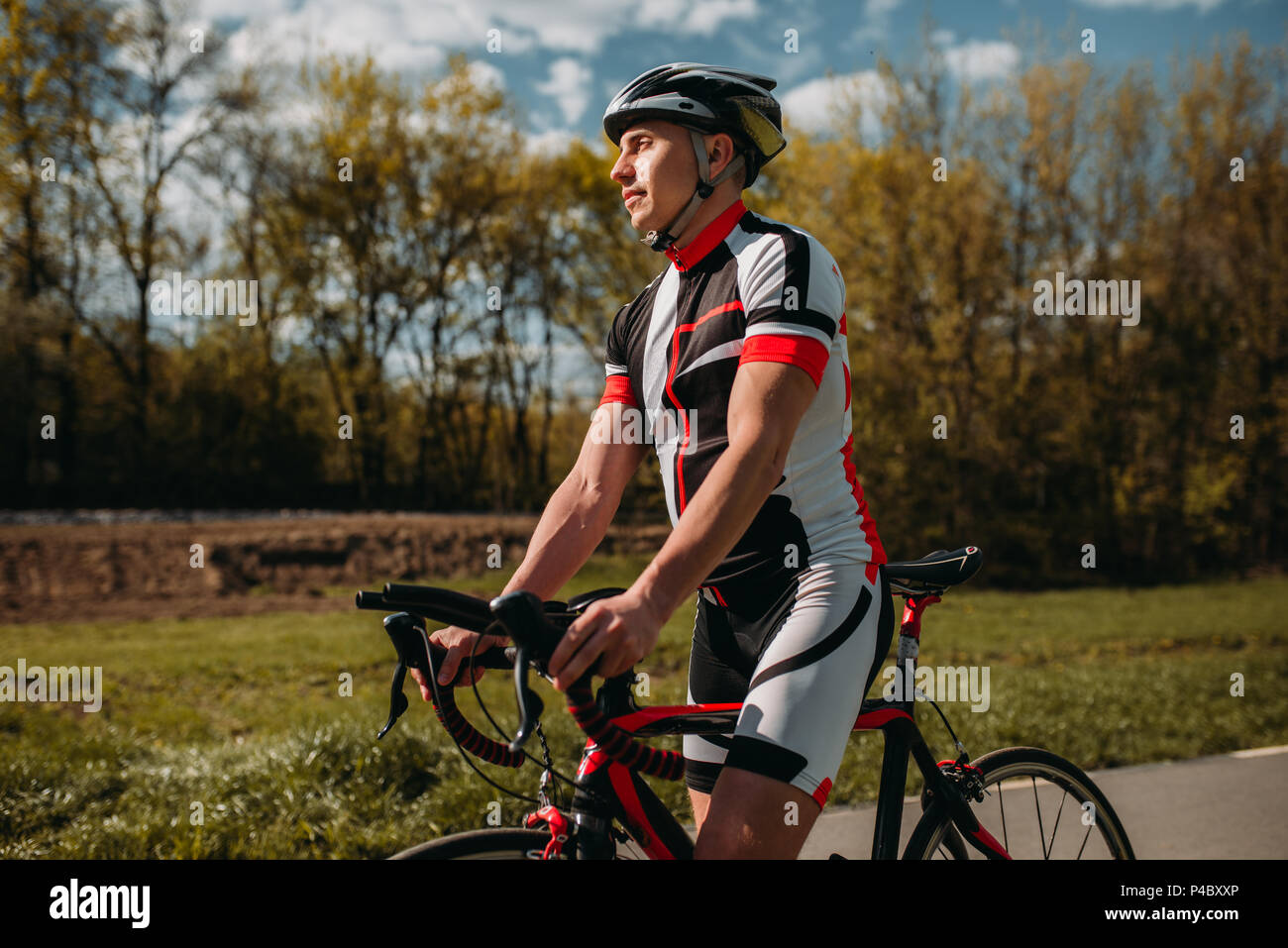 Male bicycle racer hi-res stock photography and images - Alamy