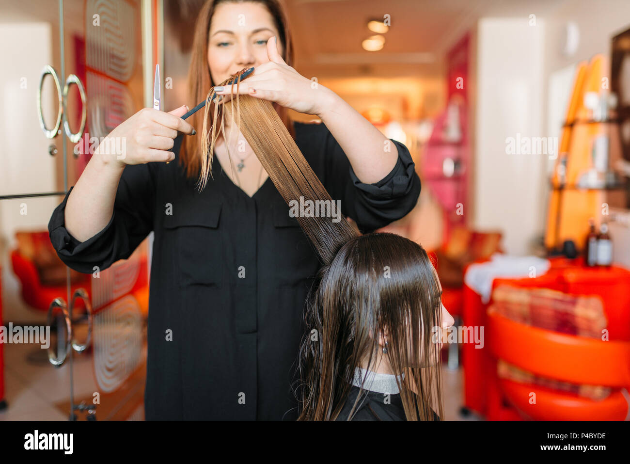 Hairdressing procedure hi-res stock photography and images - Alamy