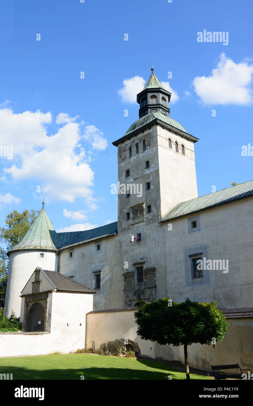 Bytca castle hi-res stock photography and images - Alamy