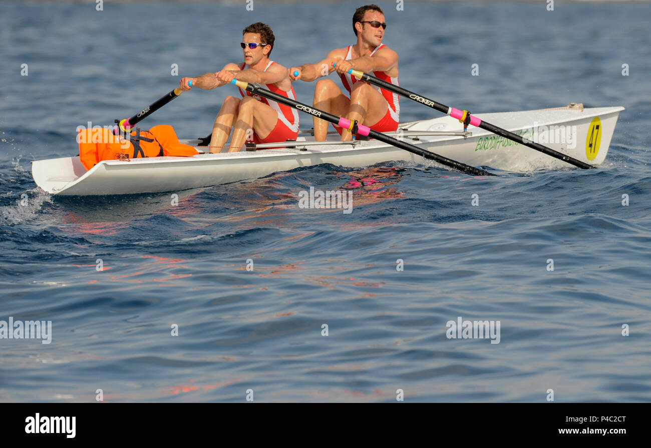 Fontainblue aviron hi-res stock photography and images - Alamy