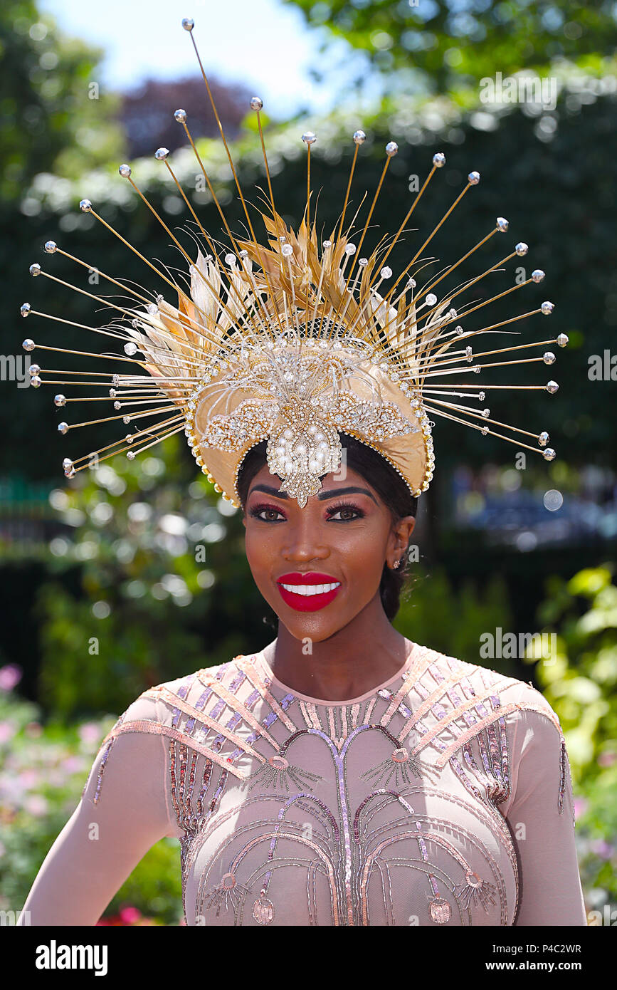 Lystra adams hi-res stock photography and images - Alamy