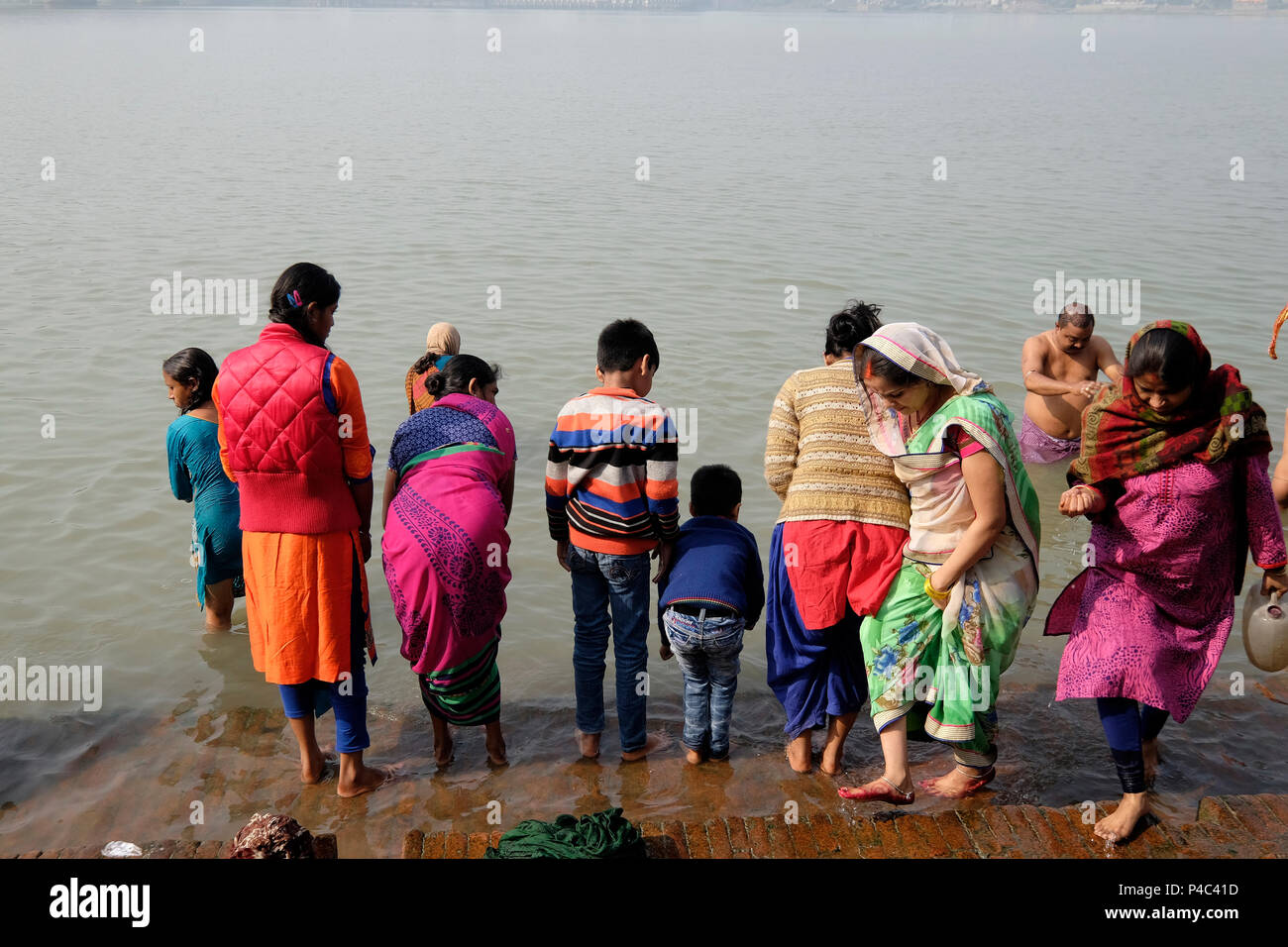 India, Kolkata, Hughli river, daily life Stock Photo - Alamy