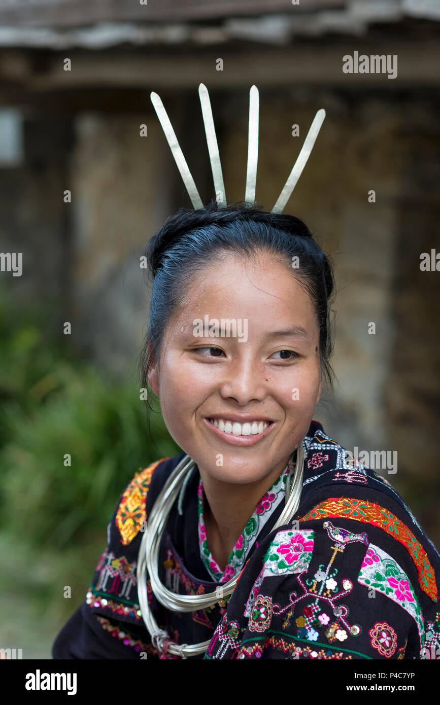 Yao women in traditional costume hi-res stock photography and images ...