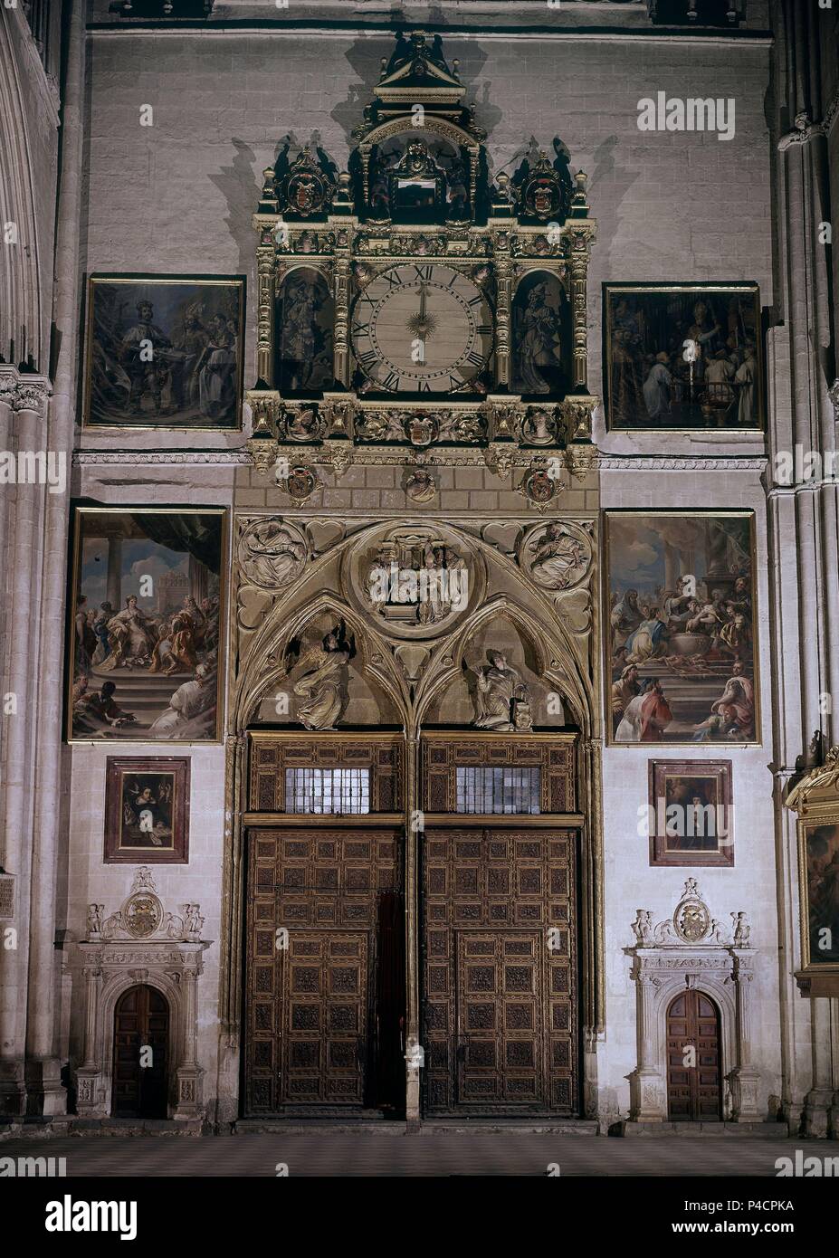 PUERTA DEL RELOJ-INTERIOR. Location: CATEDRAL-INTERIOR, TOLEDO, SPAIN ...
