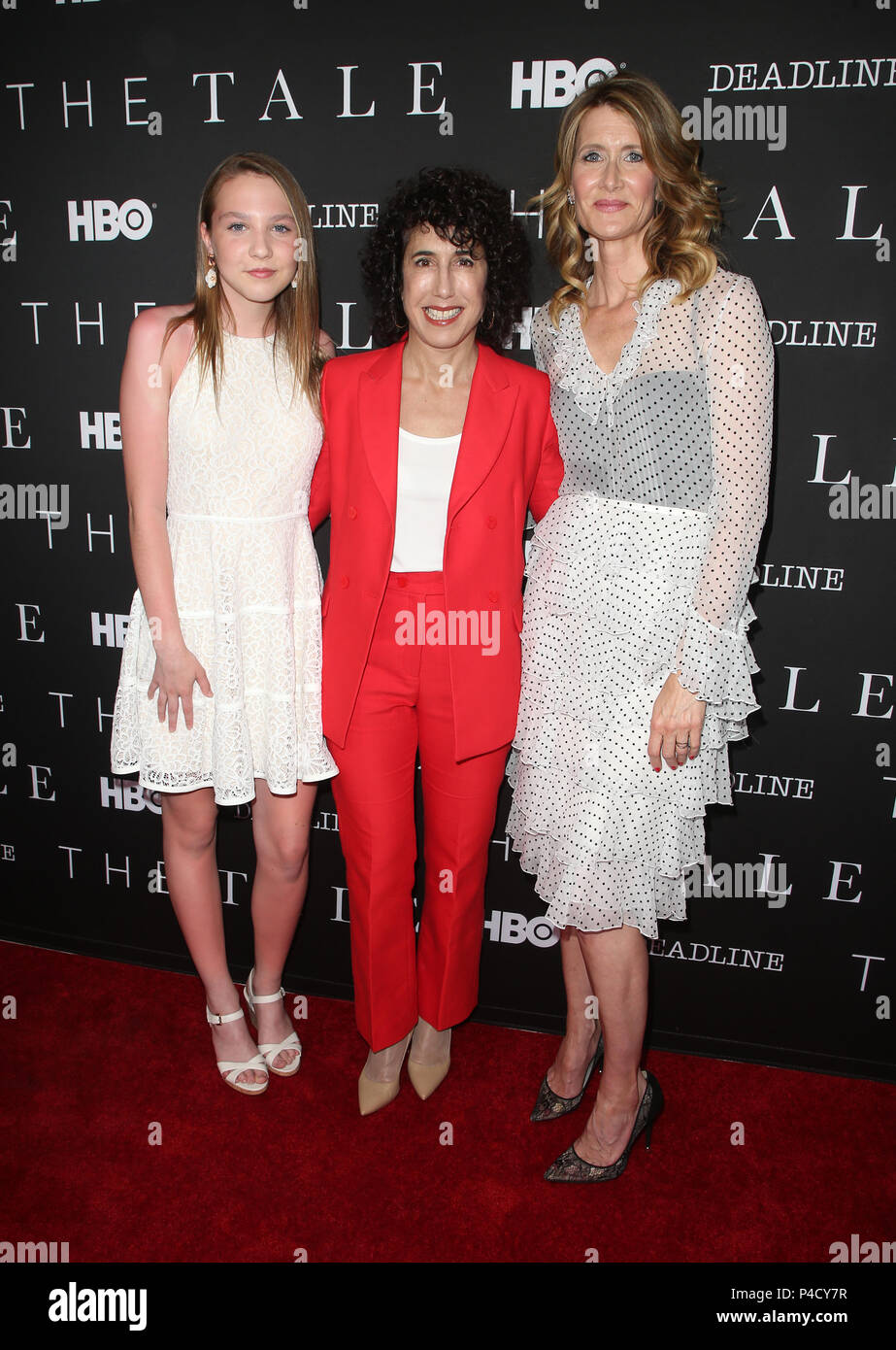 Jennifer fox hi-res stock photography and images - Alamy