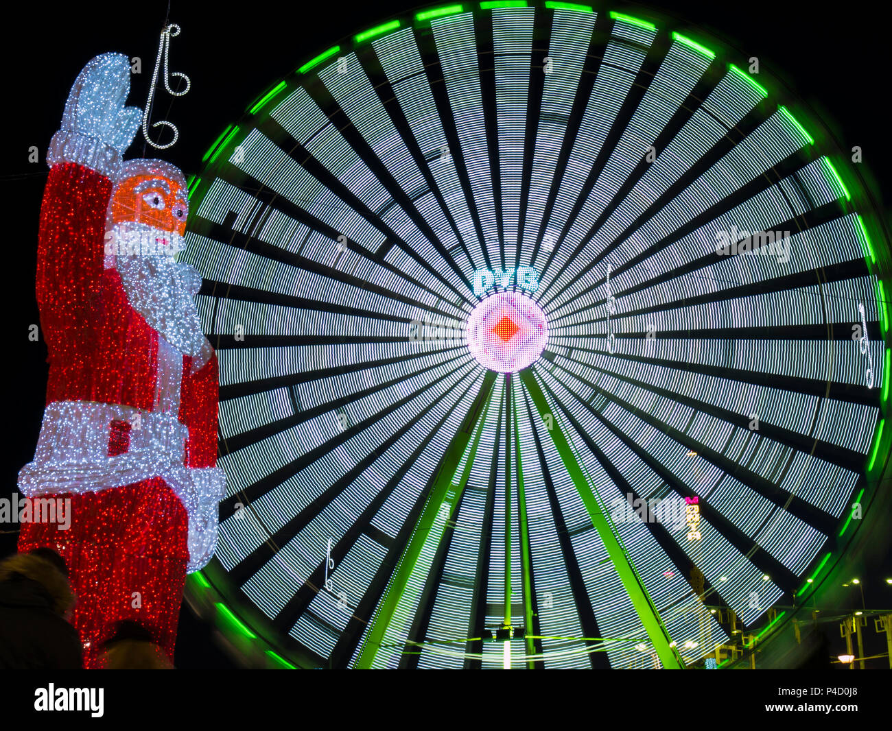Papa noel hi-res stock photography and images - Alamy