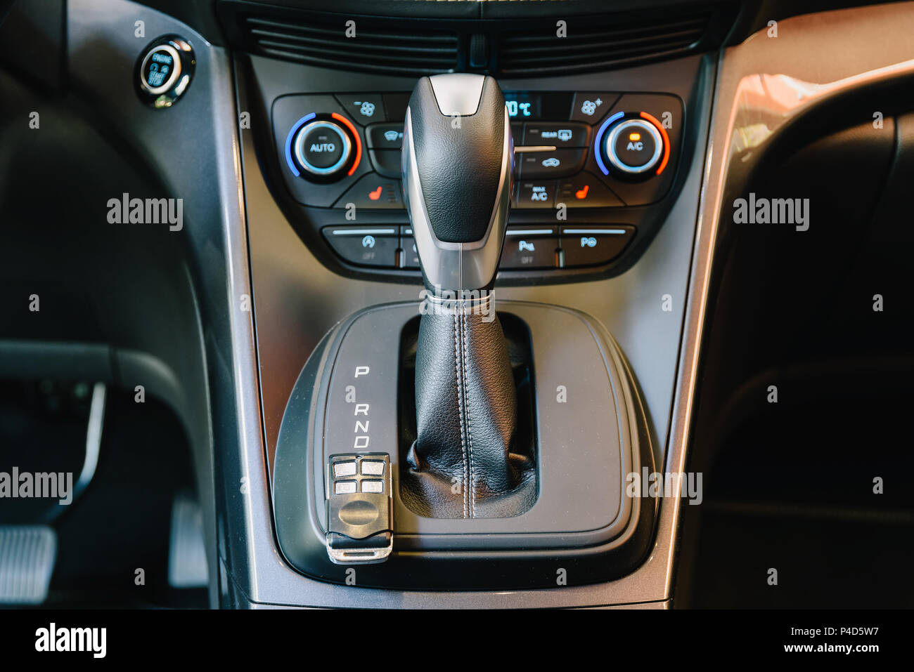Computer dashboard hi-res stock photography and images - Alamy