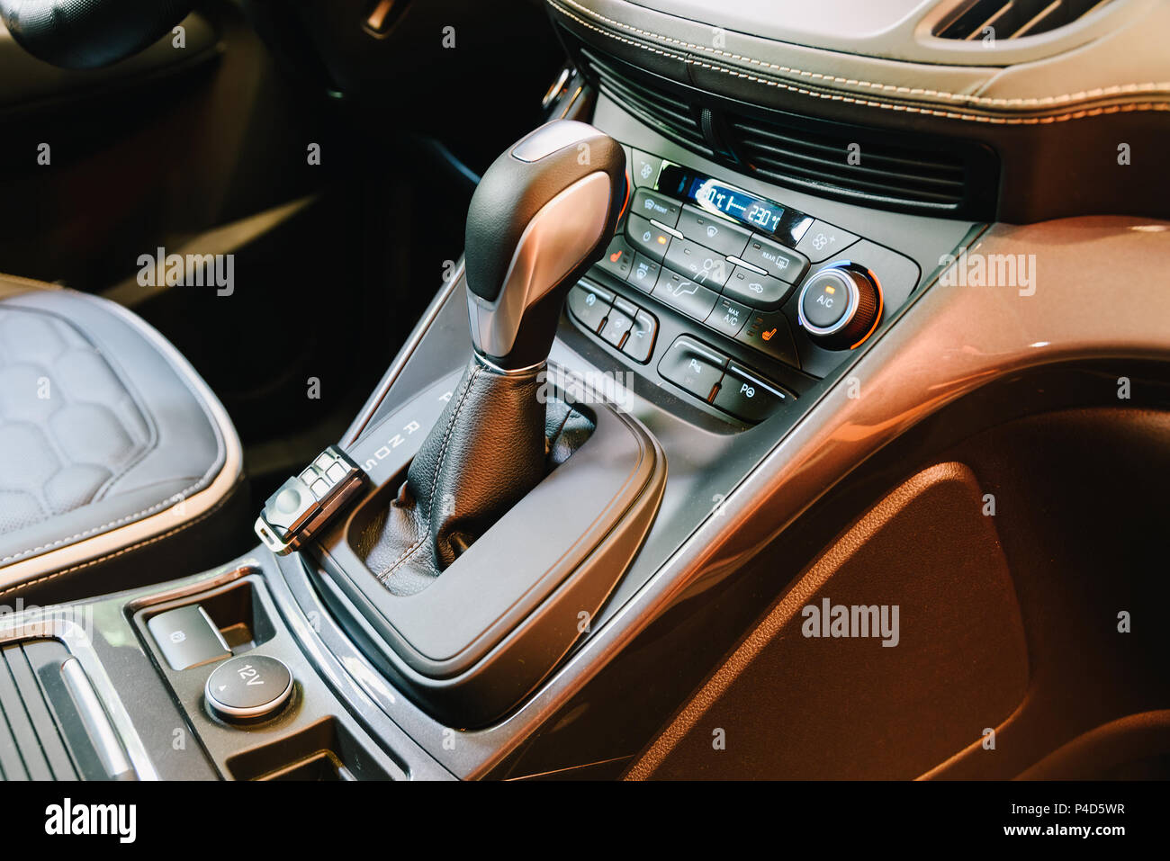 Car dashboard display hi-res stock photography and images - Alamy