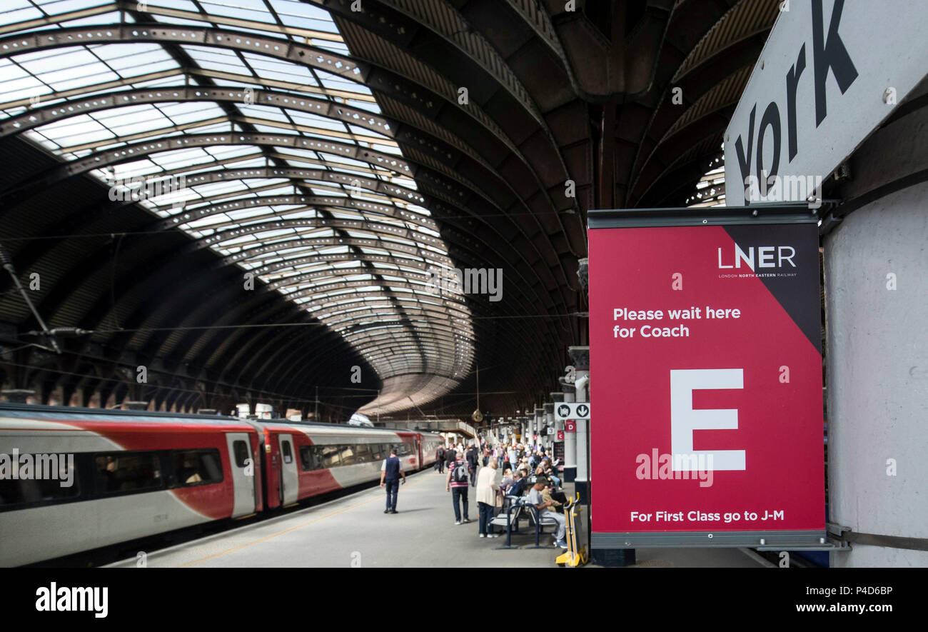 Lner london hi-res stock photography and images - Alamy