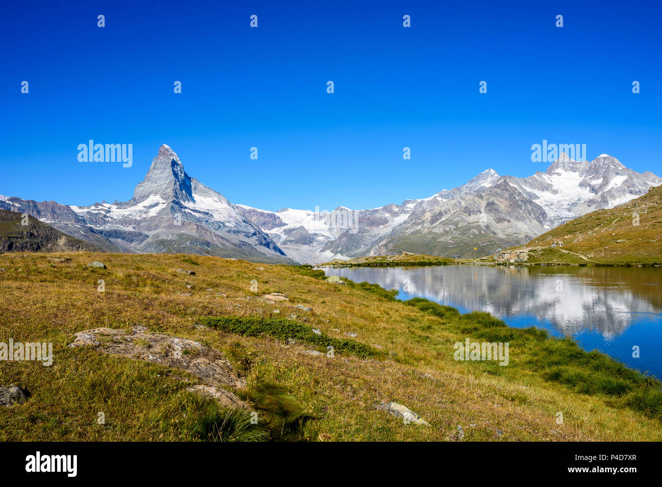 Stellisee - beautiful lake with reflection of Matterhorn - Zermatt ...