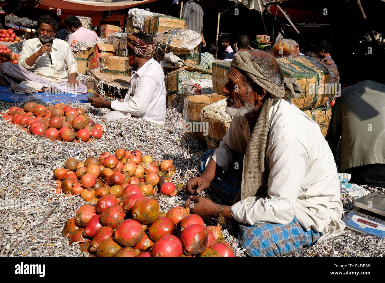 Kolkata local hi-res stock photography and images - Alamy