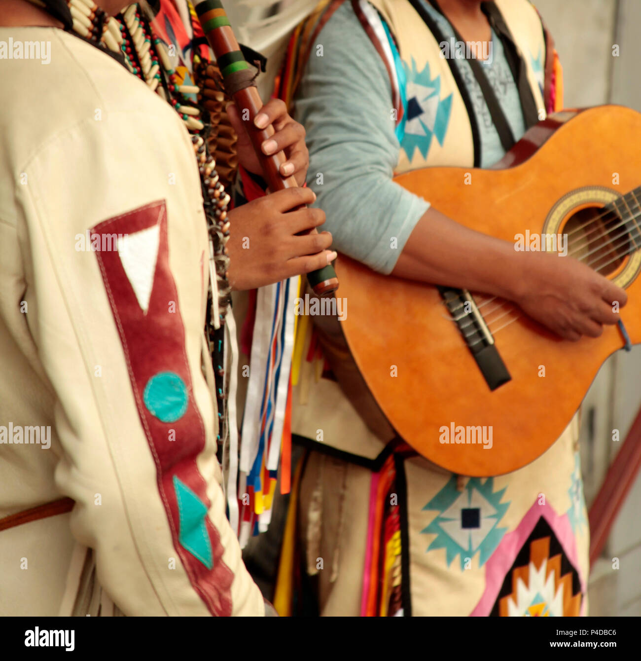 Native americans street musicians Stock Photo - Alamy