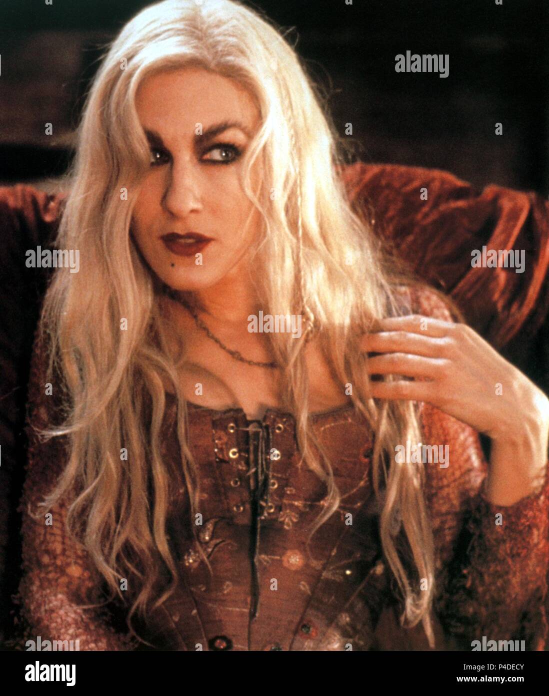 Sarah Jessica Parker Hocus Pocus Broom Sarah Jessica Parker Hocus Pocus Broom
