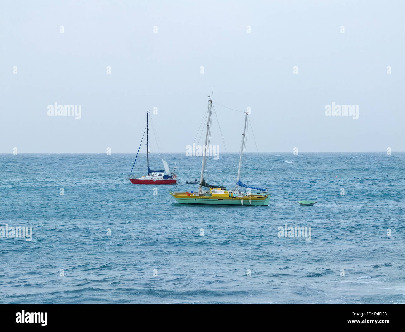 Beautiful dingies hi-res stock photography and images - Alamy